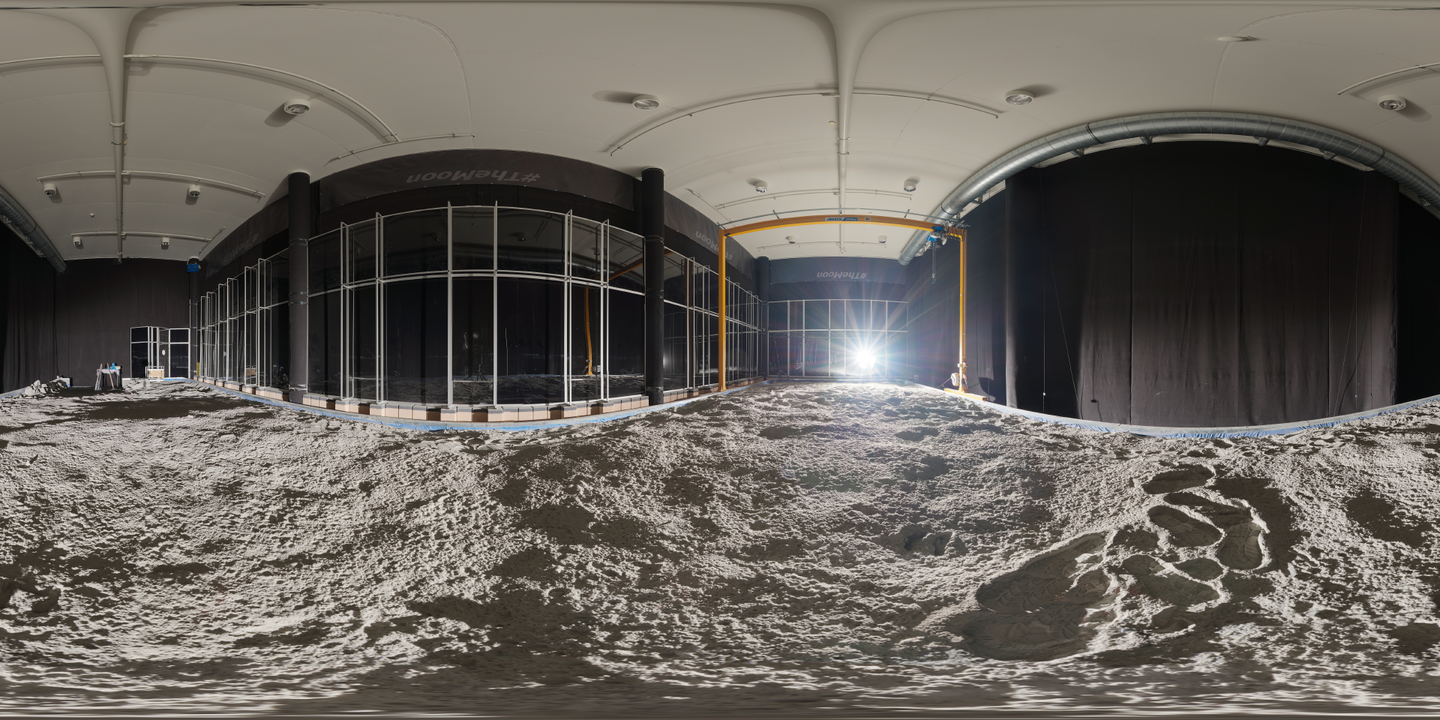 Moon Lab HDRI • Poly Haven